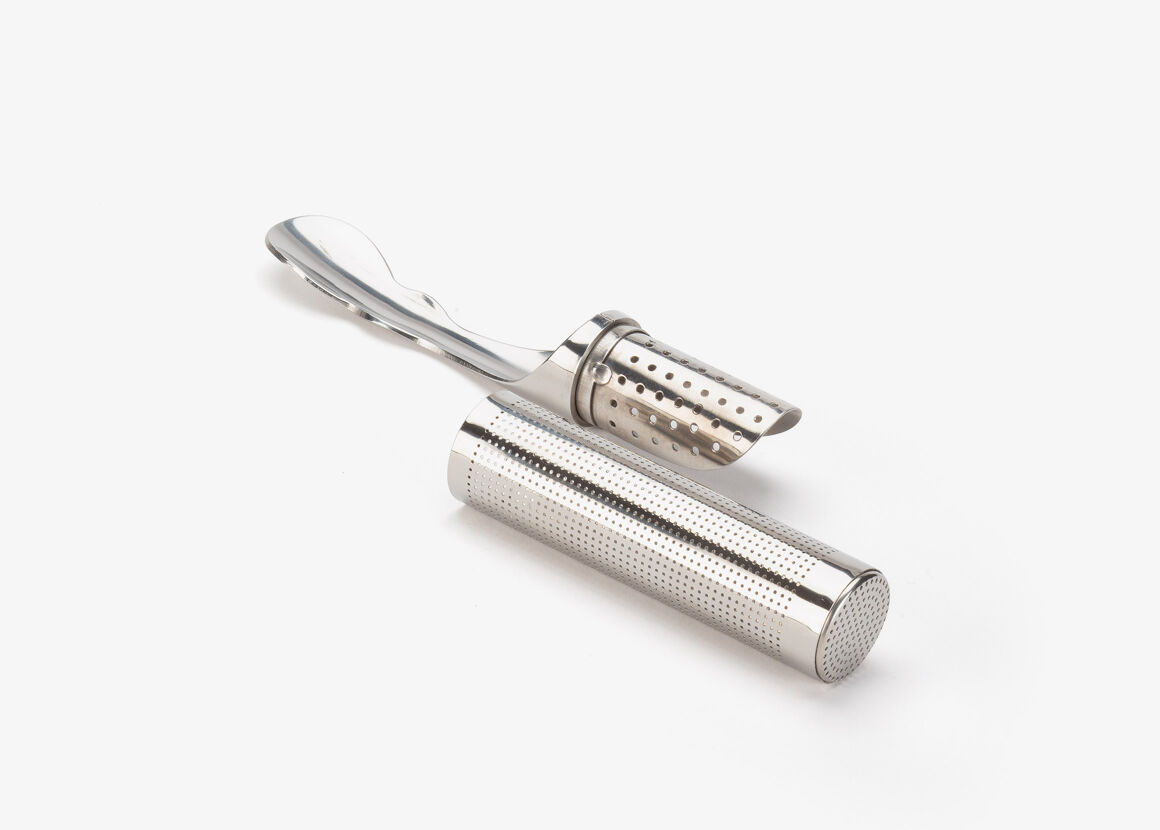 Stainless steel cylindrical infuser