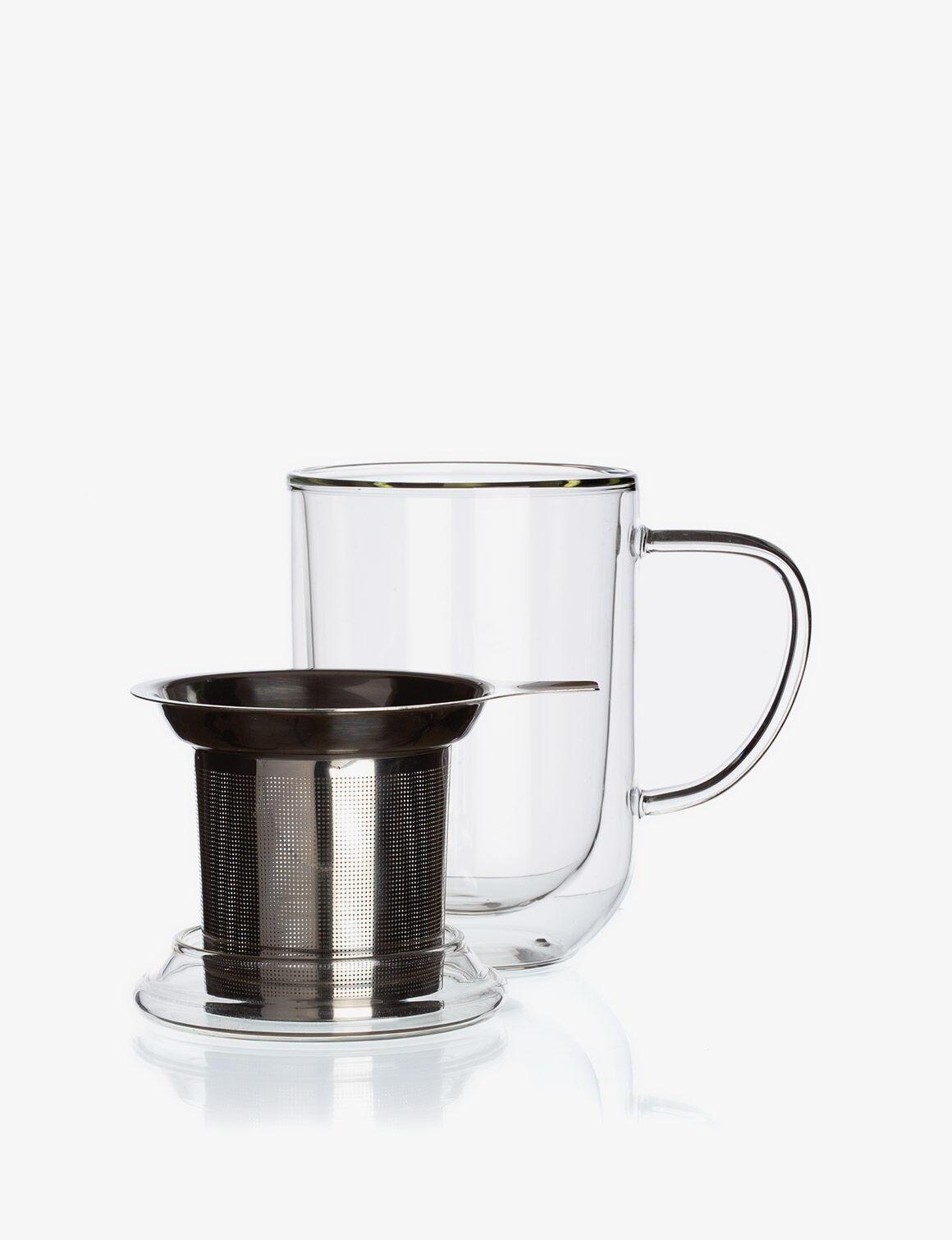 Glass and metal mugs store